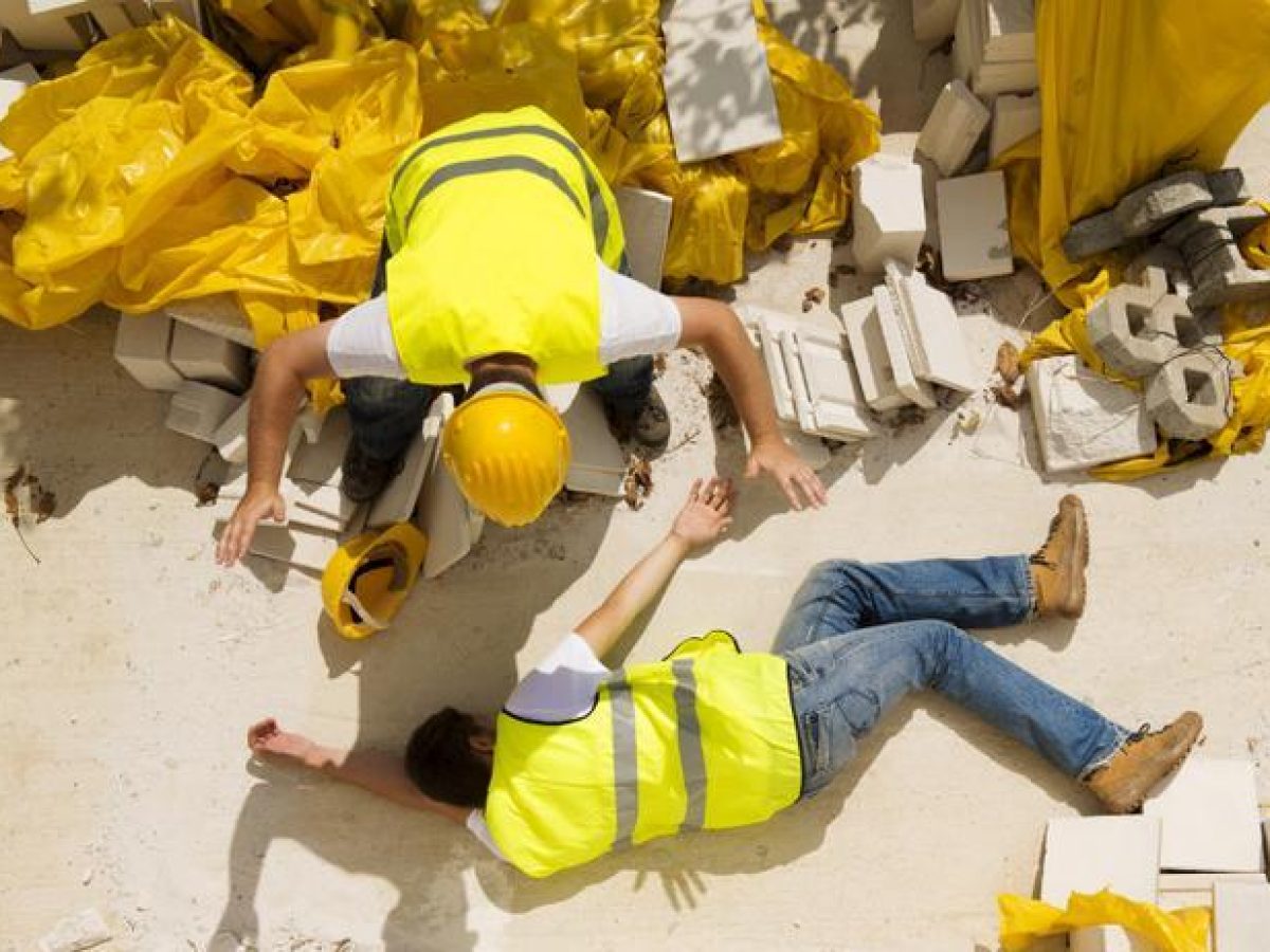 Common Construction Injuries - Sternberg | Forsythe, P.A.
